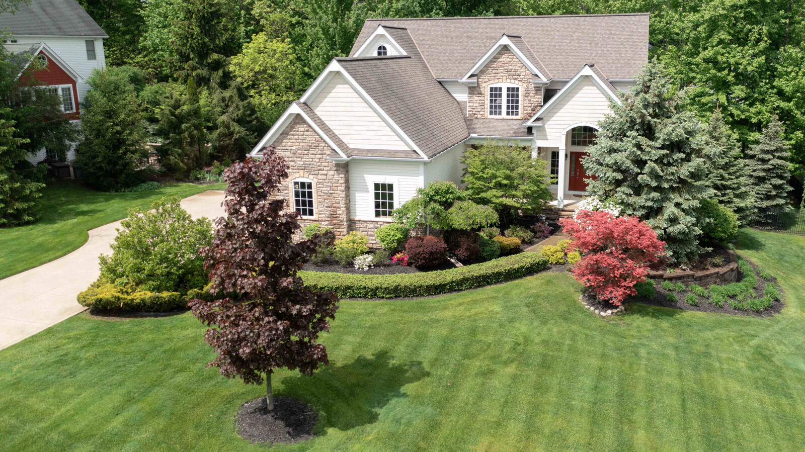3 Ways Soil Compaction Hurts Your Lawn’s Health and Appearance
